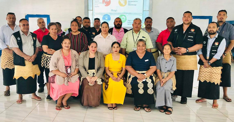 Community consultation for multi-hazard early warning system policy ...