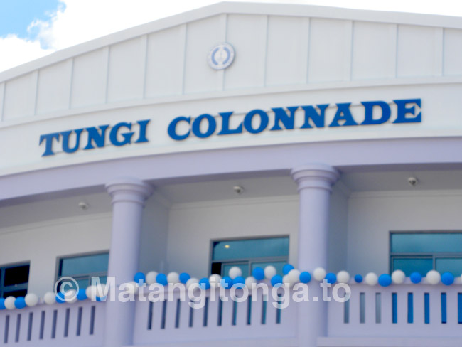Queen Mother opens new Tungi Colonnade building | Matangi Tonga