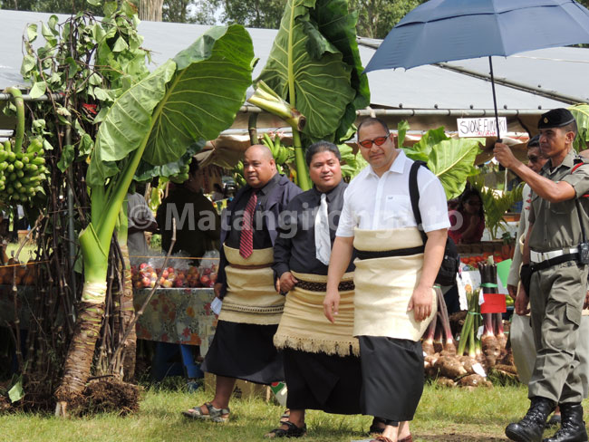 King urges Tongans to cultivate their fertile lands | Matangi Tonga