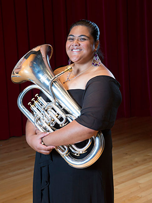 Auckland’s Linda Filimoehala to perform in Gala Concert Final | Matangi ...