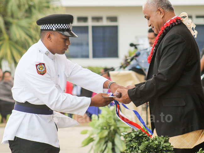 Prizegiving for Tonga Police recruits | Matangi Tonga