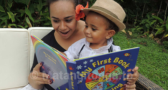 Books4Tonga aims to set up more libraries in villages | Matangi Tonga