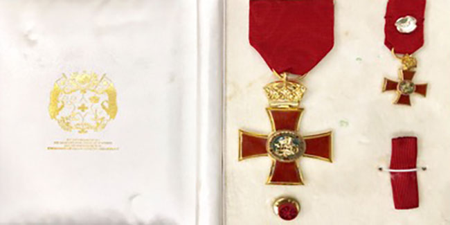 King bestows Royal Military Order of Saint George | Matangi Tonga