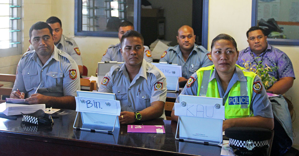 Outer islands police learn about accountability | Matangi Tonga