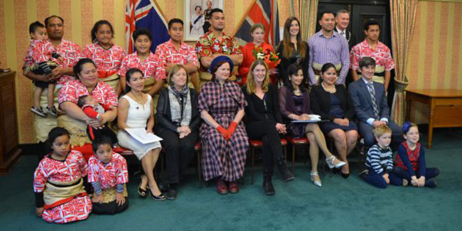 Tongan family of 10 become NZ citizens | Matangi Tonga