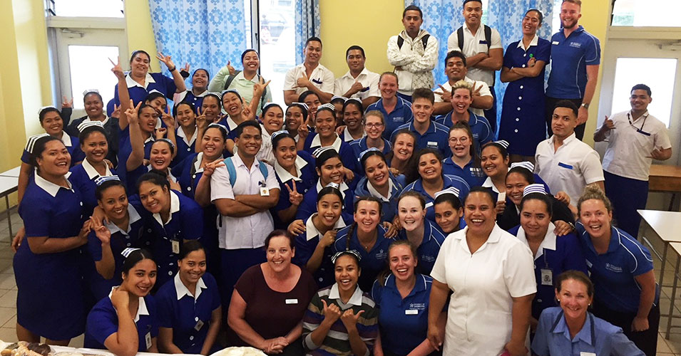 Australian student nurses placed in Tonga | Matangitonga