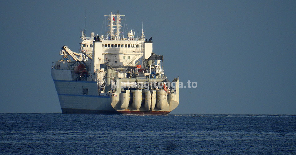ROV searches for Tonga's broken fibre optic cable - moved by tsunamis ...