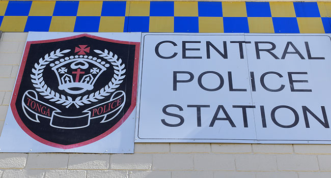Tonga Police arrests nine suspects during drug raids | Matangi Tonga