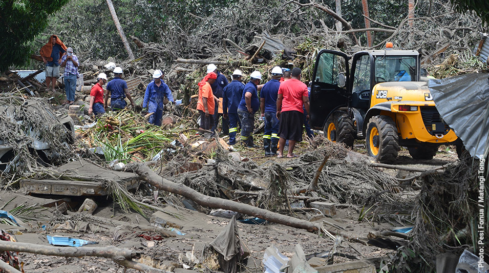 We're back, but without full internet. Tongatapu after the Jan 15, 2022 ...
