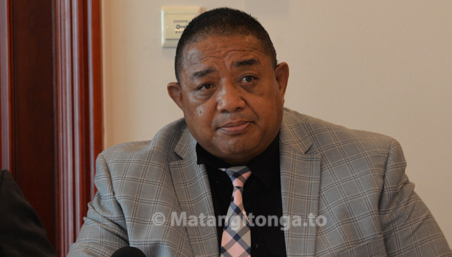 Tatafu Moeaki, new Governor of National Reserve Bank of Tonga | Matangi ...