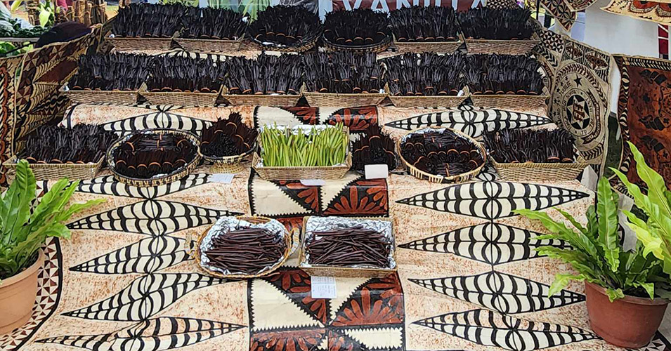 Abundance of foodstuff at Vava‘u Show | Matangi Tonga
