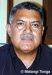 Lopeti Senituli tells why he resigned from Tonga's democracy movement ...