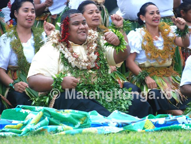 Fakalelea celebration for bride at Siumafua'uta | Matangitonga