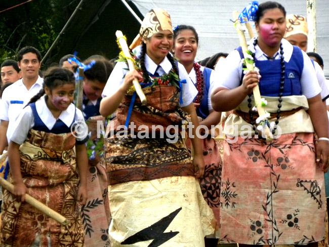 Fakalelea celebration for bride at Siumafua'uta | Matangitonga