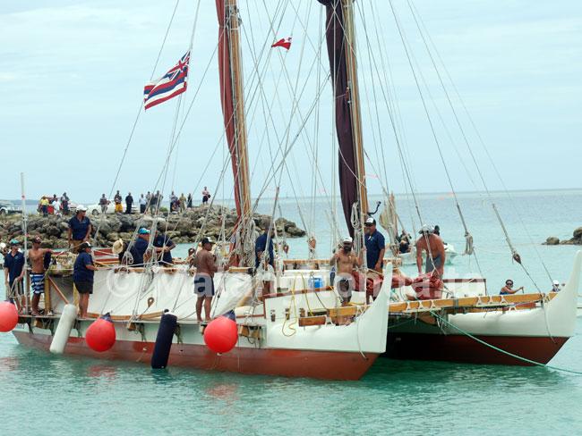 Tongan welcome for Hawaiian voyaging canoes | Matangitonga