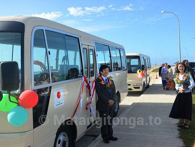 Japan donates new buses for sports | Matangitonga