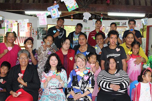 Tongan students learn joy of Origami | Matangitonga
