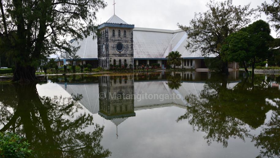 Record rainfall turns Nuku'alofa into lakes | Matangi Tonga