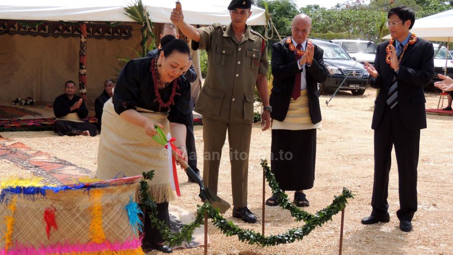 Chinese company invests $10m in new solar farm at Tofoa | Matangi Tonga