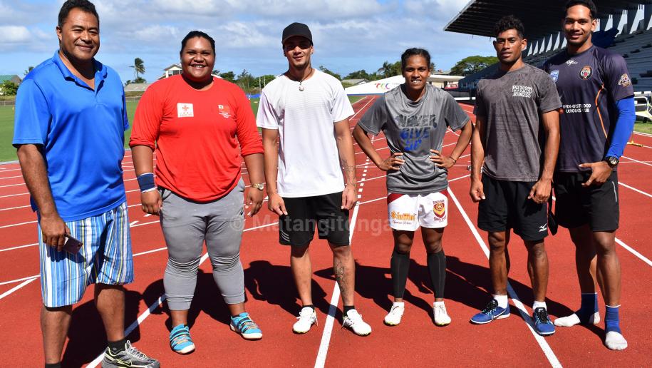 Samoa-bound athletes sharpen techniques at Teufaiva Stadium | Matangi Tonga