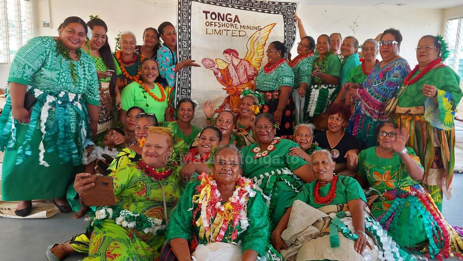 New equipment for tapa making group | Matangi Tonga