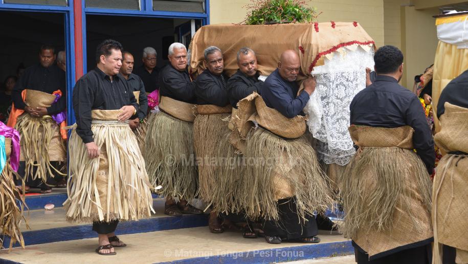 Baroness Tuputupu 'o Pulotu Vaea laid to rest at Houma | Matangi Tonga