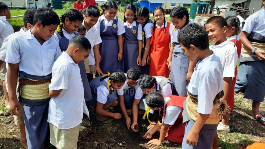 Tree planting at ‘Atata Si‘i | Matangi Tonga