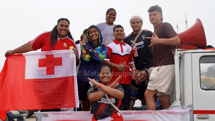 'Ikale Tahi float parade celebrates back to back wins | Matangi Tonga