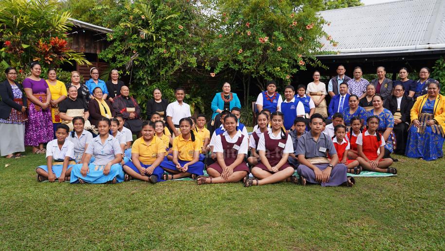 Prince Taufa'ahau launches children's book on ocean management ...