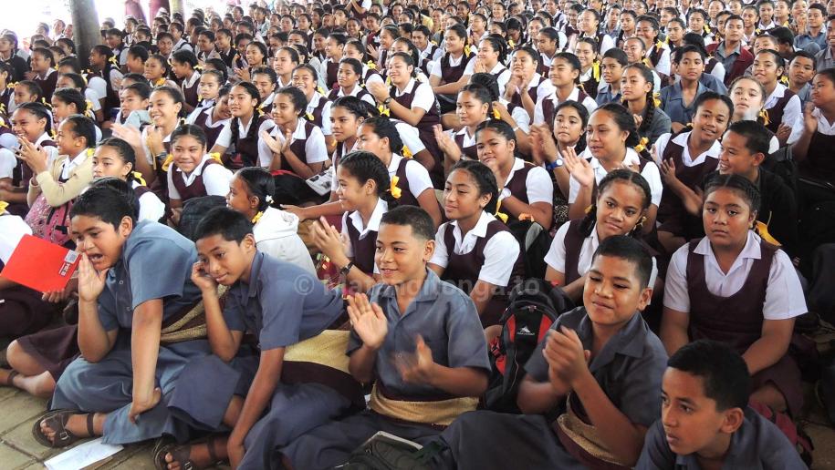 Gifts for Tonga High School from Guangdong | Matangitonga