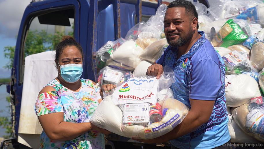SPBD donates relief kits and cash to members | Matangi Tonga