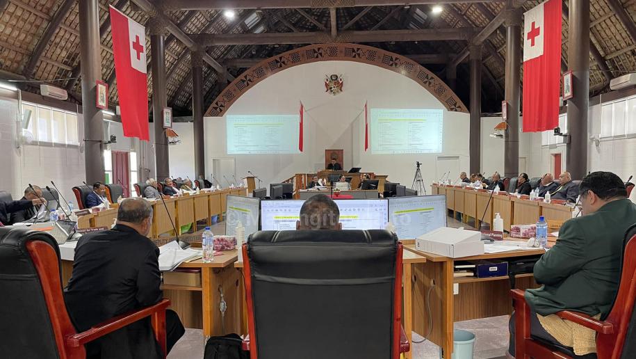 Parliament reconvenes, new MP for Tongatapu 8 sworn in | Matangi Tonga