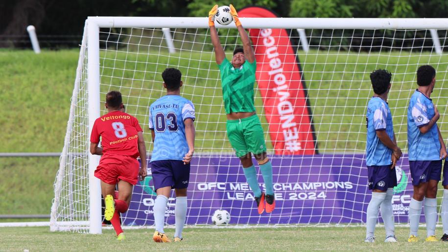 Goalkeepers steal spotlight at Teufaiva in OFC Championship League ...