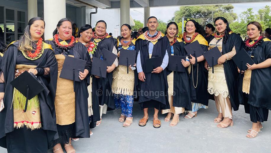 TTI presents awards to over 200 graduates in higher education | Matangi ...