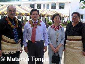Tonga High School campus welcomes gift of new furniture | Matangi Tonga